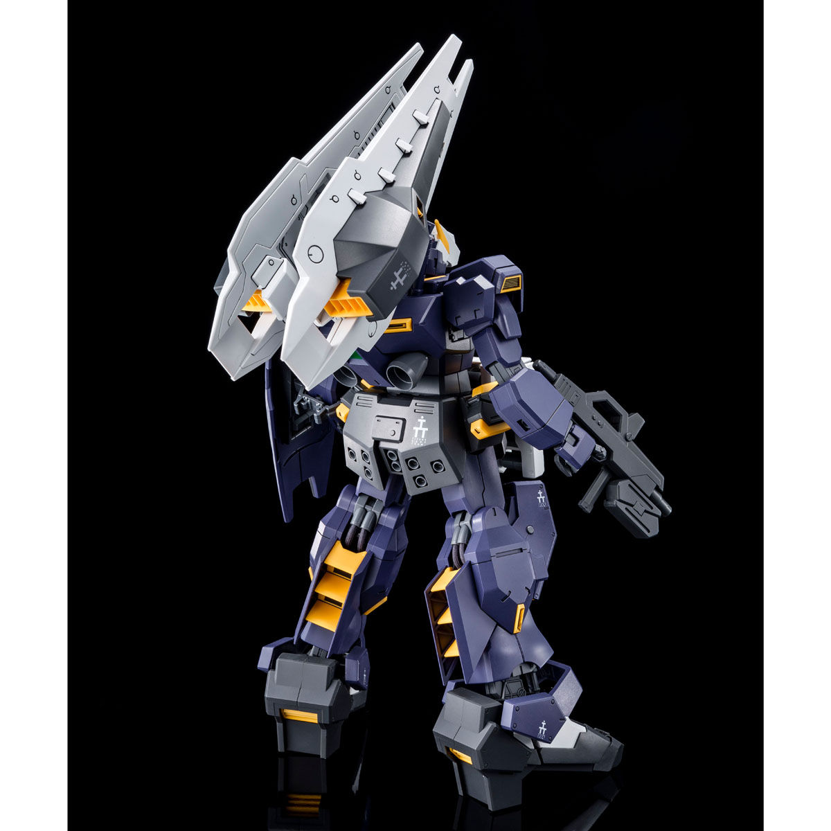 Gundam Mad :: Gundam Models :: 1/100 MG Gundam TR-1 (Advanced Hazel)